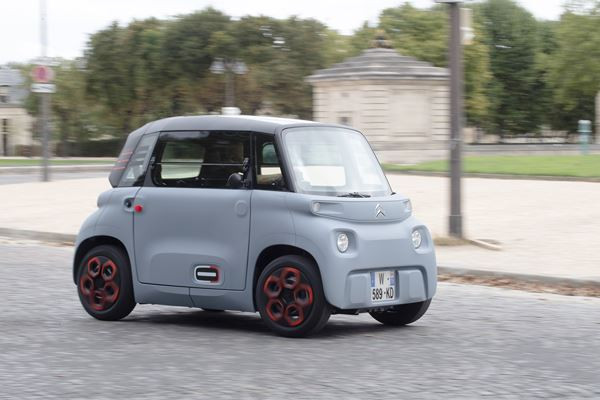 Citroën Ami: un quadricycle électrique deux places low cost accessible ...