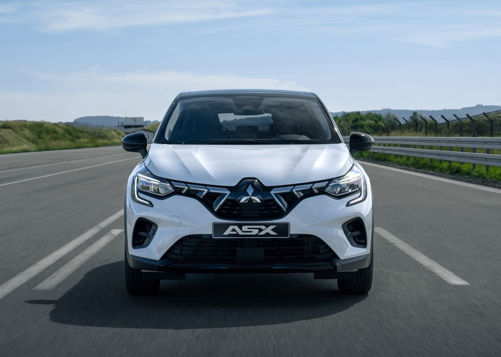 Mitsubishi ASX: un Renault Captur rebadgé avec un logo aux trois ...