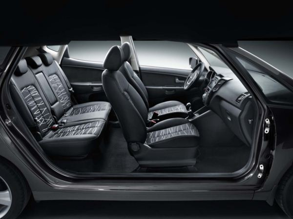 KIA Venga - Espace - Un petit monospace qui soigne son apparence ...