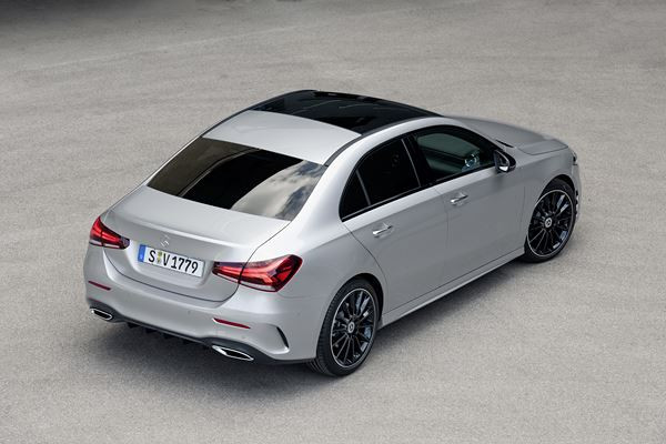 MERCEDES CLASSE A BERLINE 250e EQ Power 8G-DCT AMG Line - Équipements ...