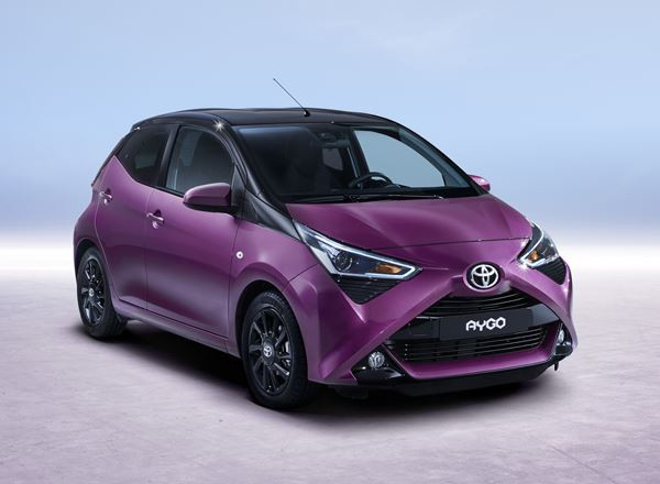 TOYOTA Aygo 5 portes - Présentation - Une mini-citadine cinq portes ...
