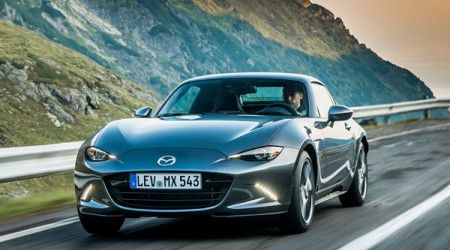 MAZDA MX-5 RF 1.5 Skyactiv-G 132 Skyactiv-MT Elégance - Équipements de ...